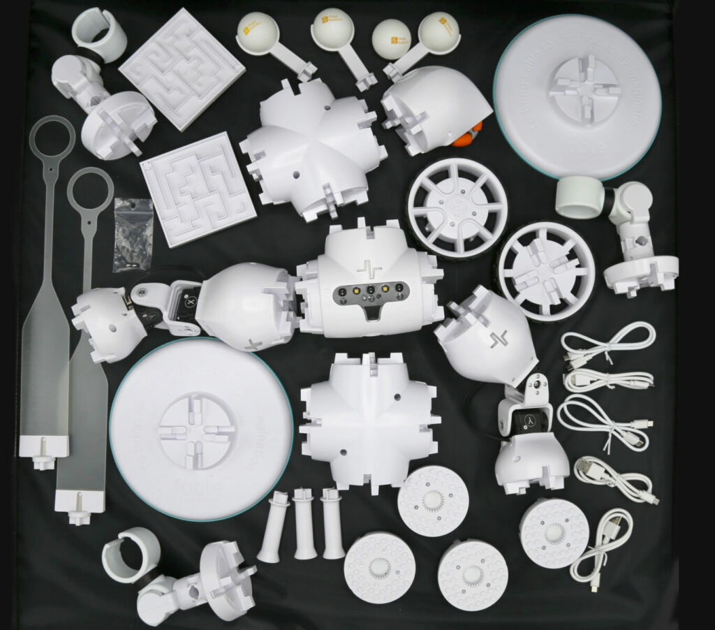 Fable Humanoid Robot Kit: Build Your Own Humanoid in Seconds